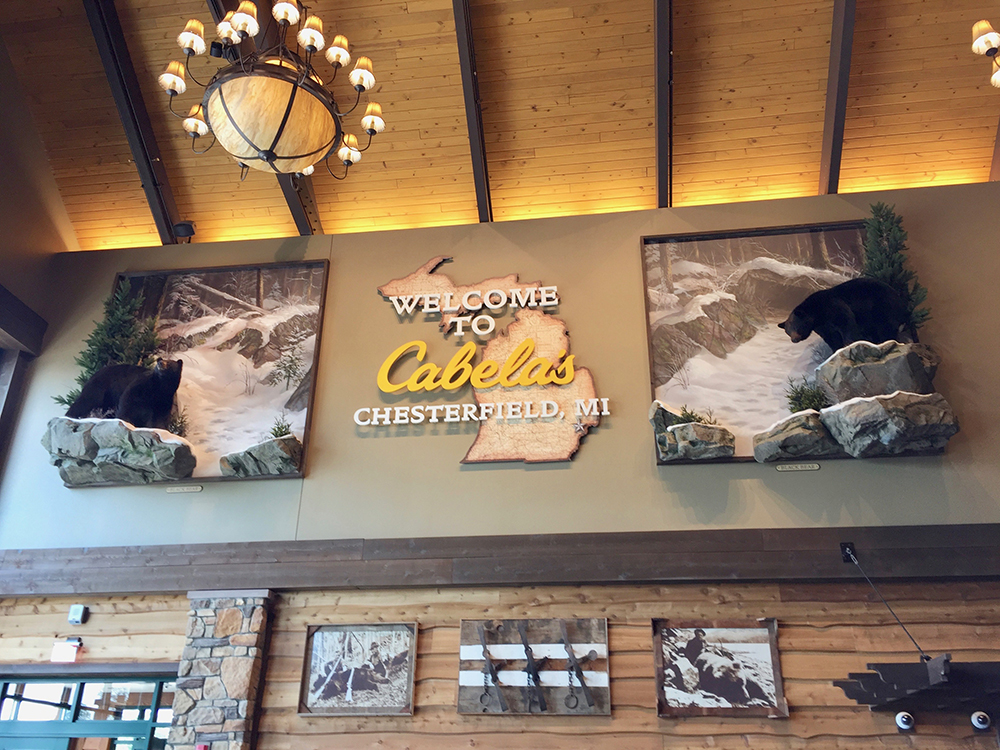 Thousands show up for Cabela's grand opening in Chesterfield Township ...